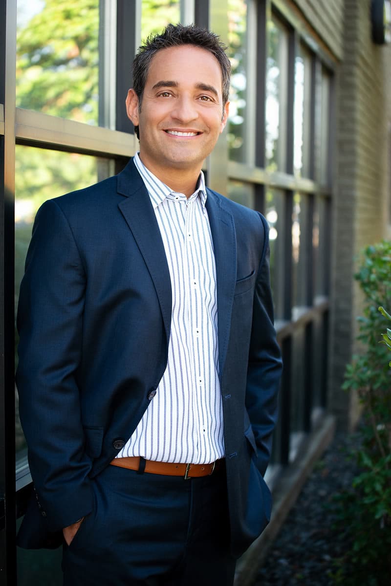 Josh Linkner Book Signing with Wells Fargo at 2019 RVDA Con/Expo - RV News