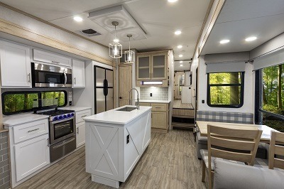 Alliance RV Announces New Fifth Wheel - RV News