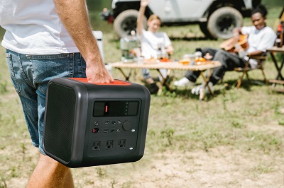 Chinese Firm Launching Portable Power Station - RV News