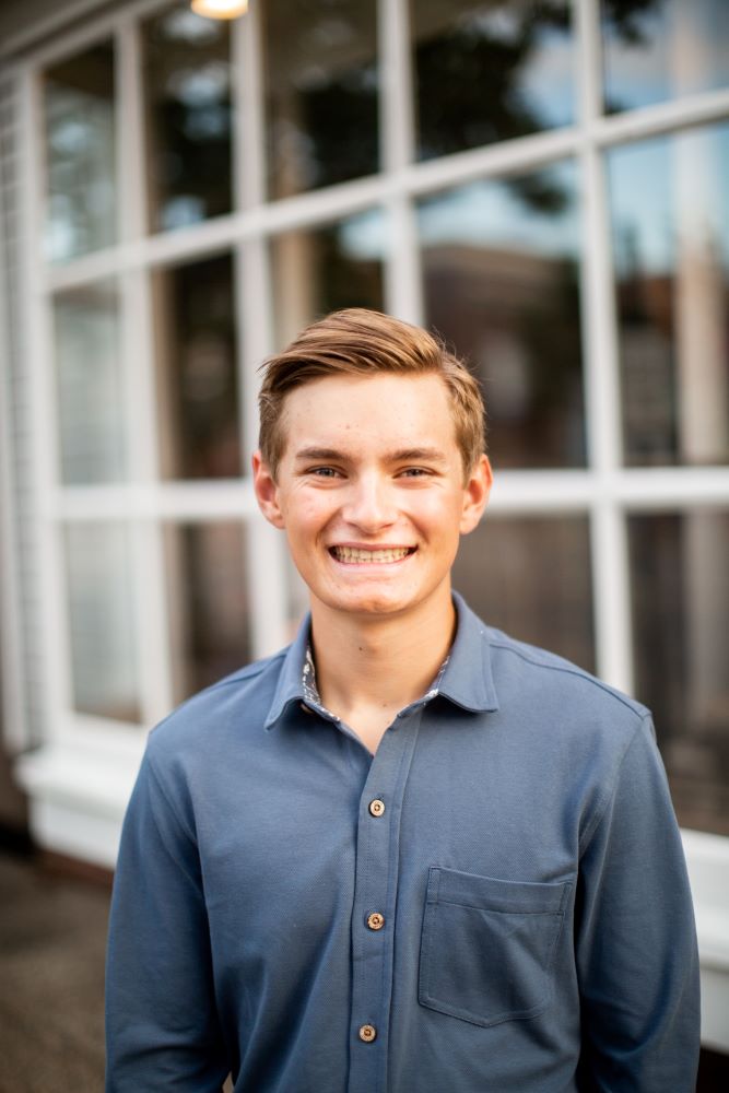 Student Receives RV Learning Center Scholarship for Industry Ambition ...