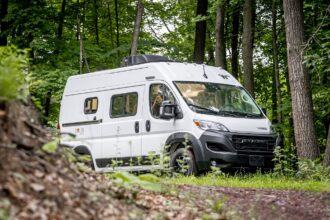 Winnebago, Grand Design, Newmar Display New Models - RV News