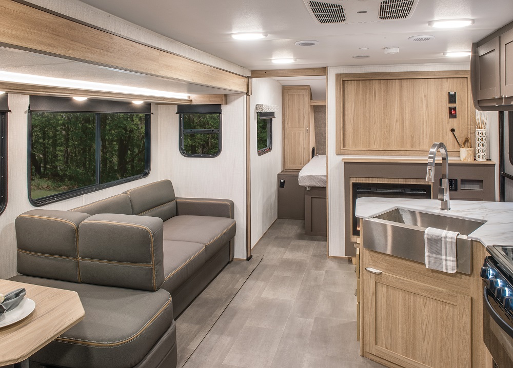 Cruiser RV Unveils Entry-Level Avenir - RV News