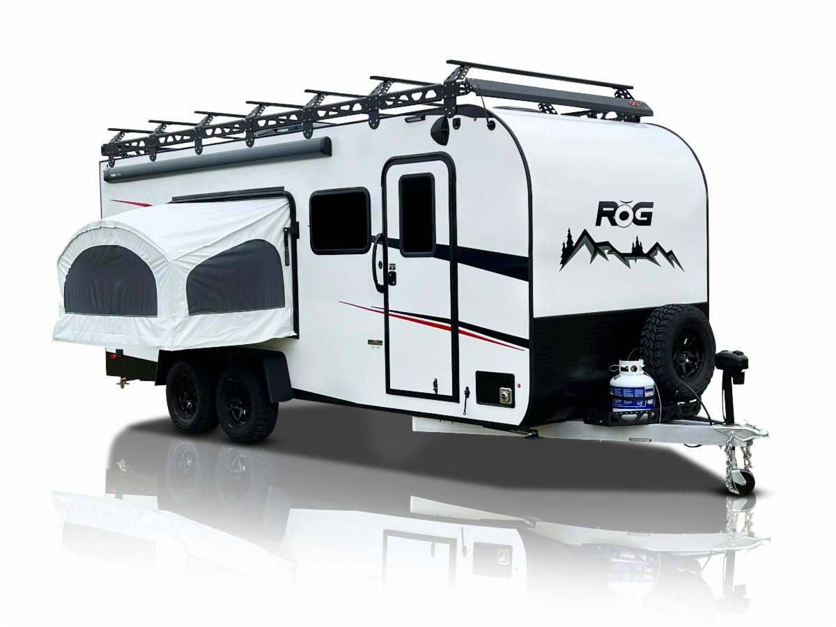 Encore RV Debuts Toy Hauler - RV News