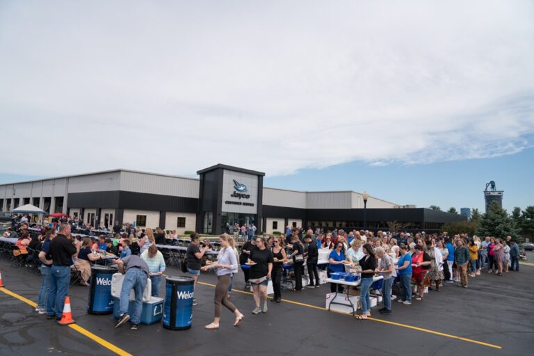 Jayco Celebrates Customer Service Facility Completion - RV News