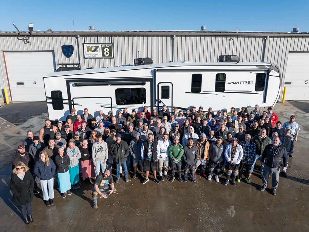 Venture RV Celebrates with Partners After Building Milestone RV - RV News