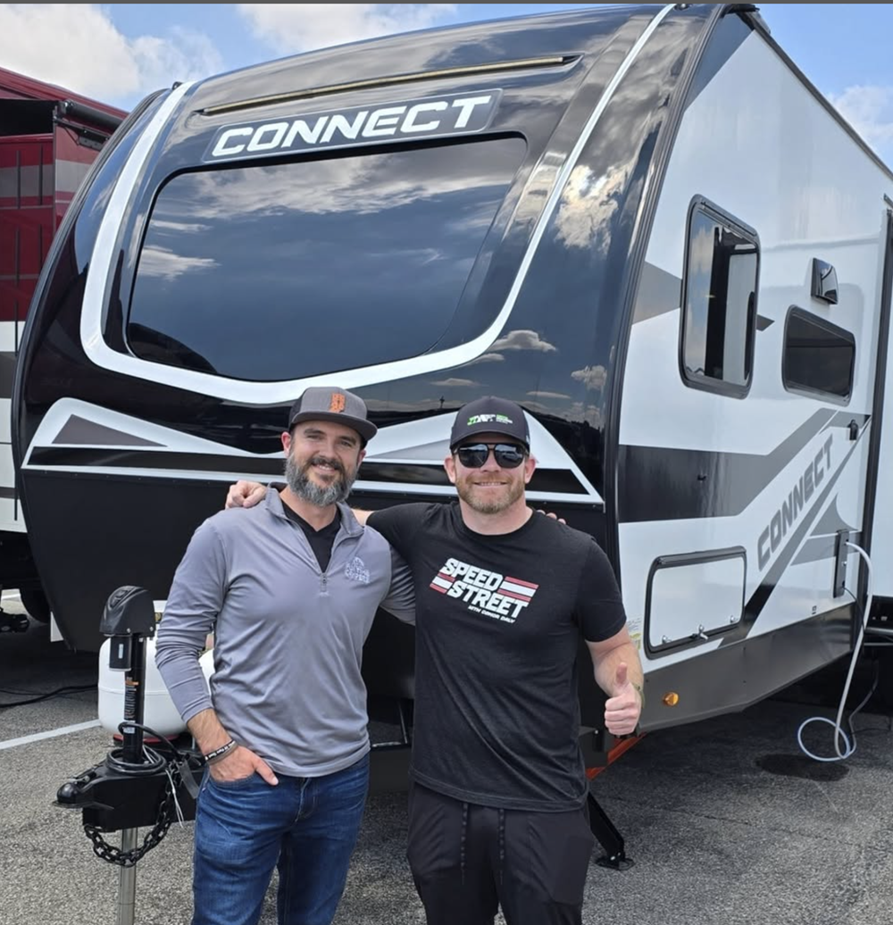 Indiana Dealership Selects KZ RV for IndyCar Driver - RV News